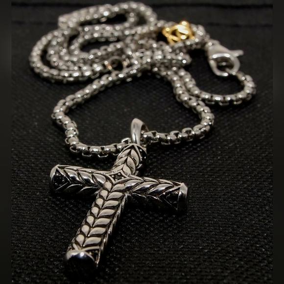 David Yurman | Accessories | David Yurman Chevron Cross Necklace With ...